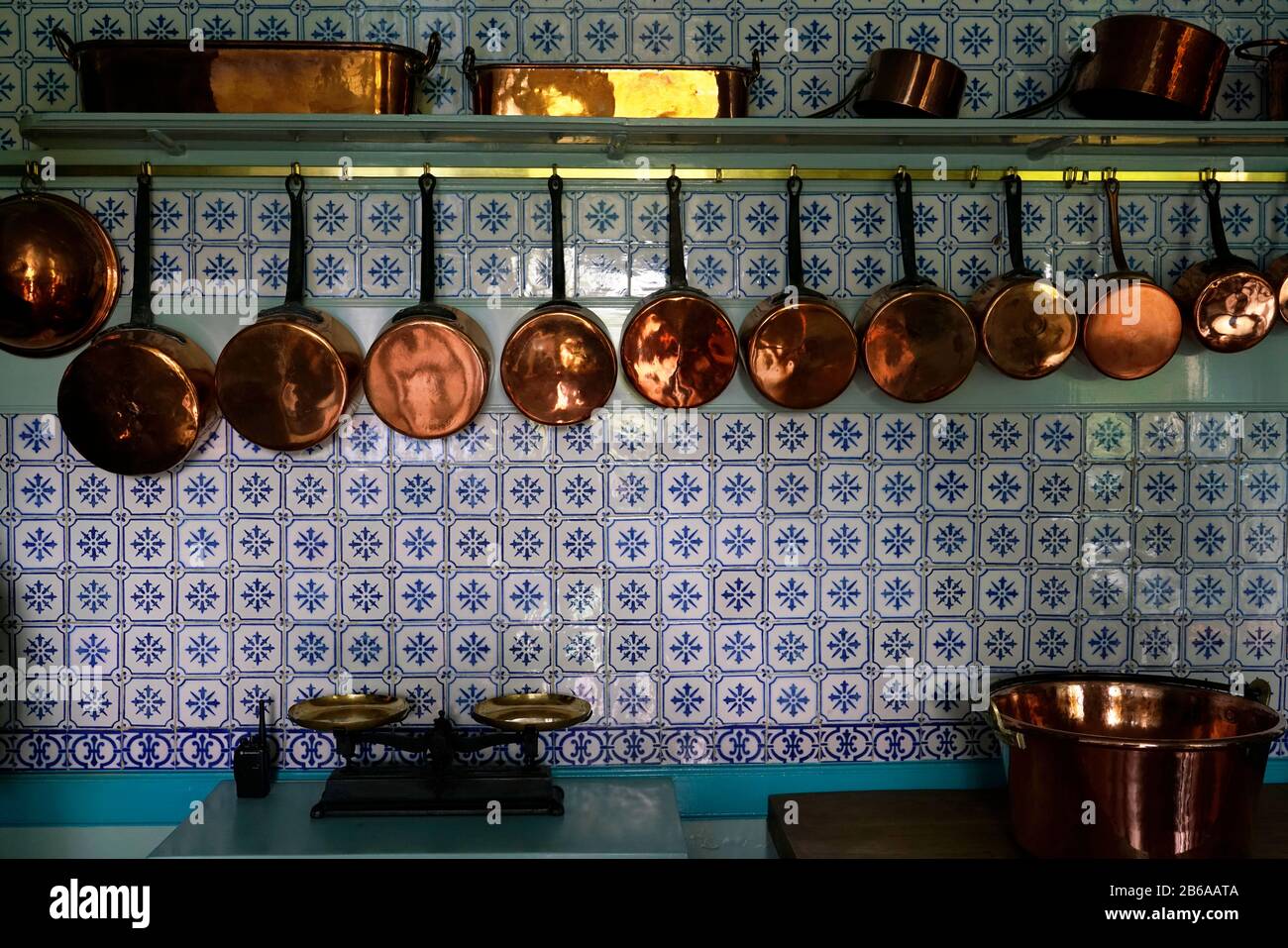 Monet house interior hi-res stock photography and images - Alamy