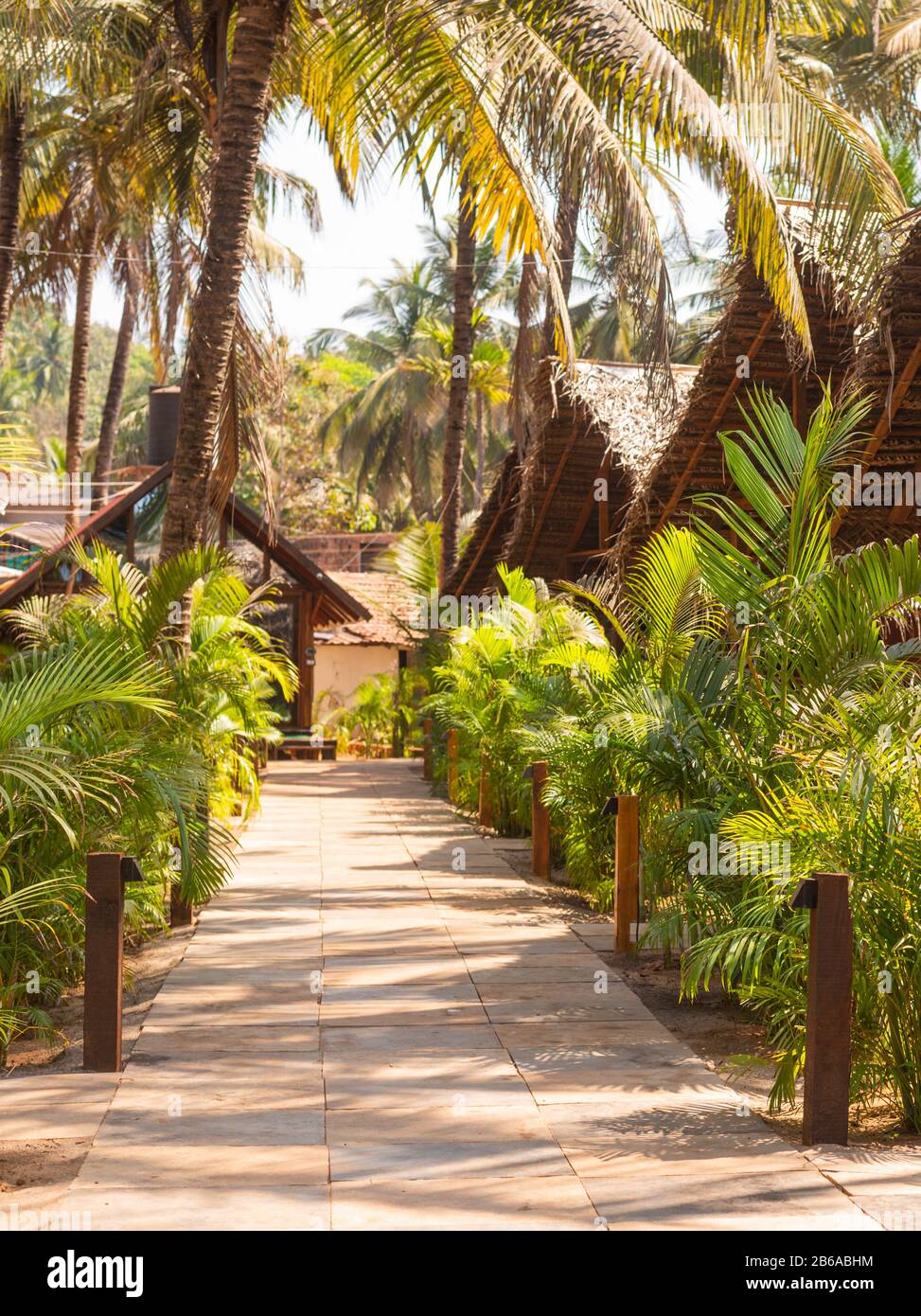 Tropical Straw Roof Hut High Resolution Stock Photography and Images ...