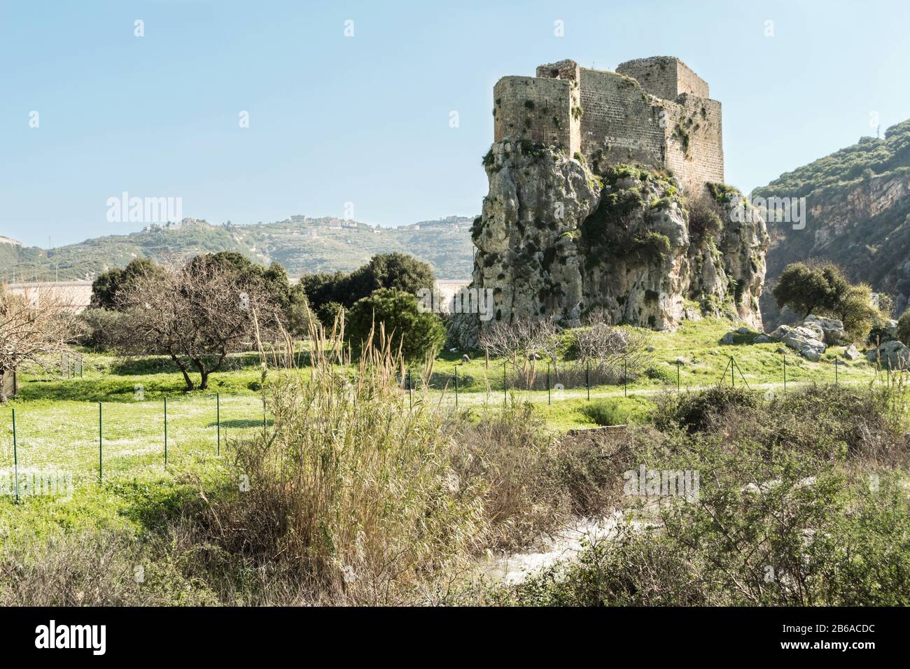 Ancient limestone fort hi-res stock photography and images - Alamy