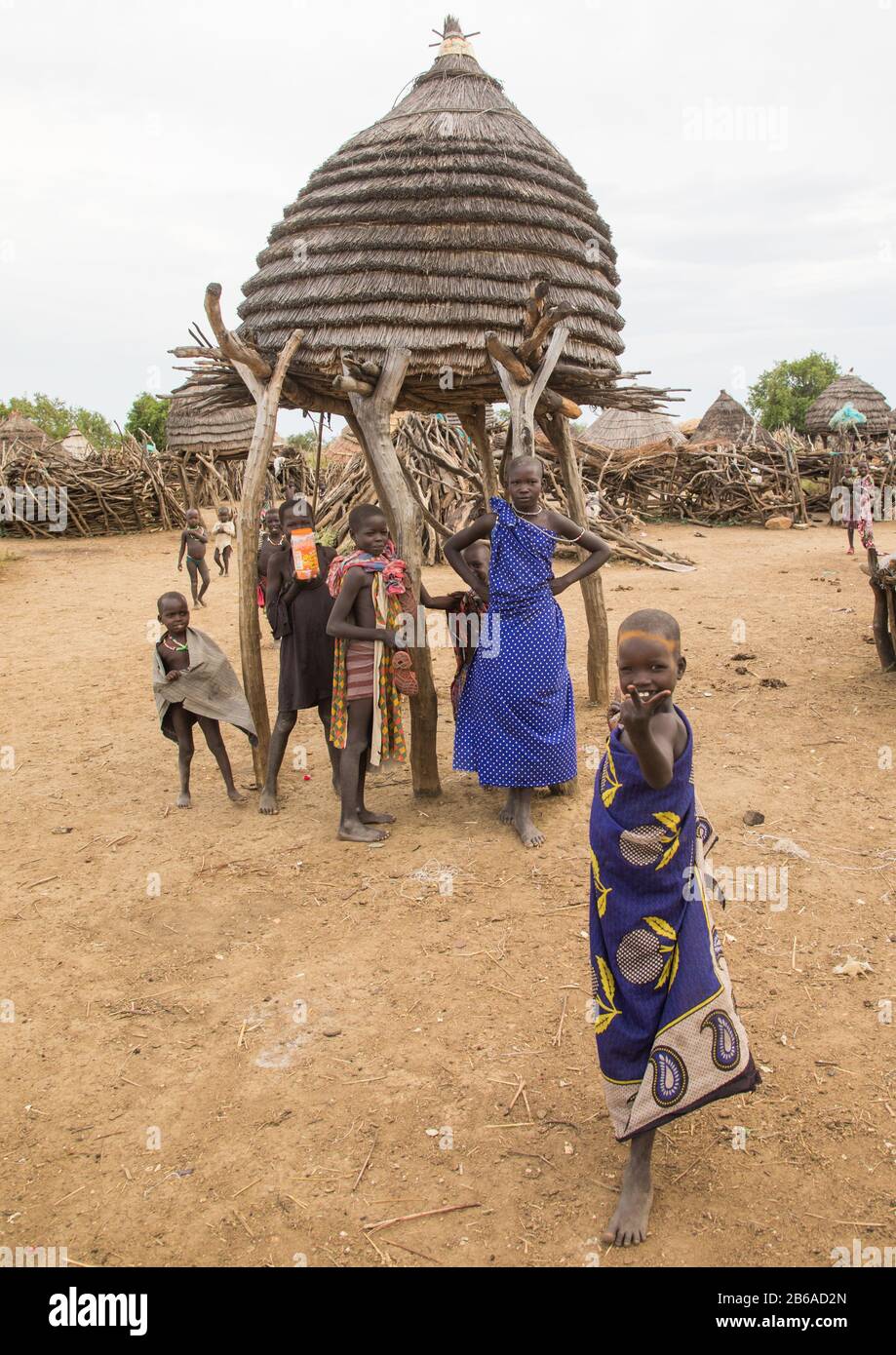 Toposa village hi-res stock photography and images - Alamy