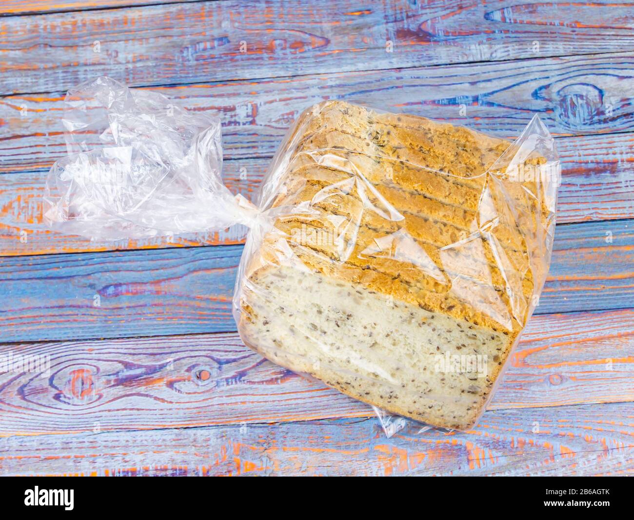 Sliced bread in a plastic bag hi-res stock photography and images - Alamy