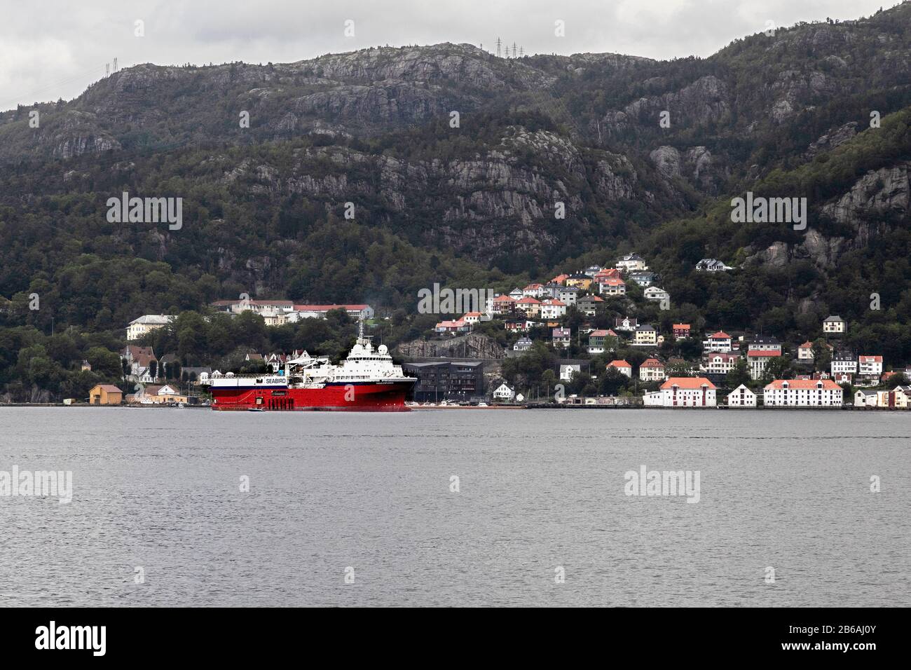 Seismic survey ocean hi-res stock photography and images - Alamy