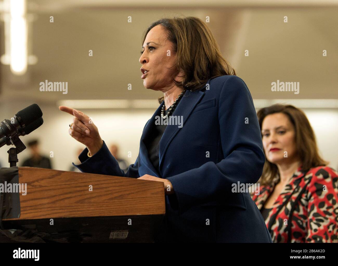 Gretchen whitmer hi-res stock photography and images - Alamy
