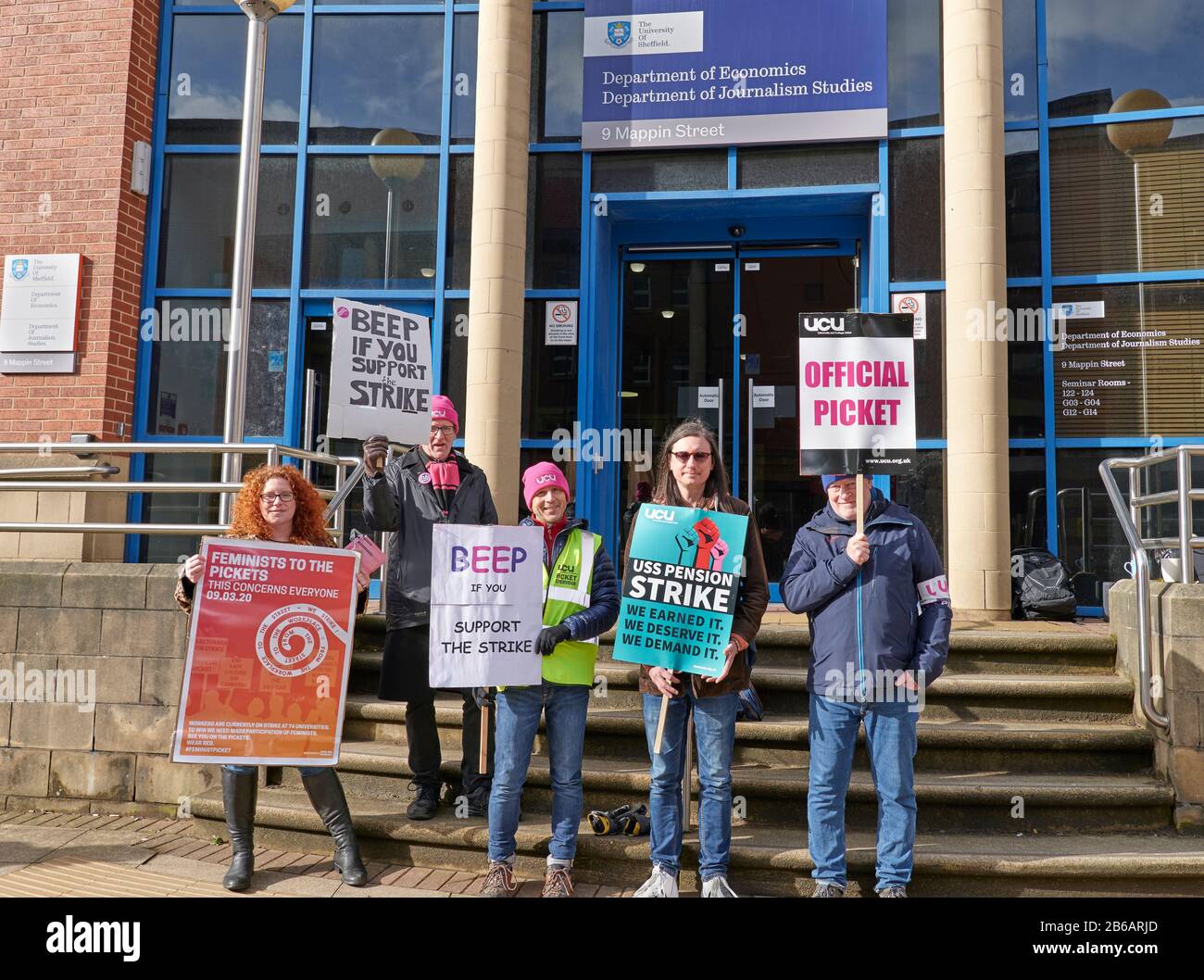 University departments sign hi-res stock photography and images - Alamy
