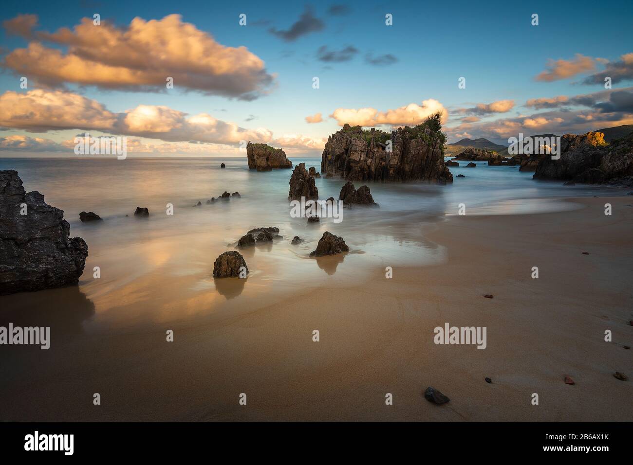 Noja beach hi-res stock photography and images - Alamy