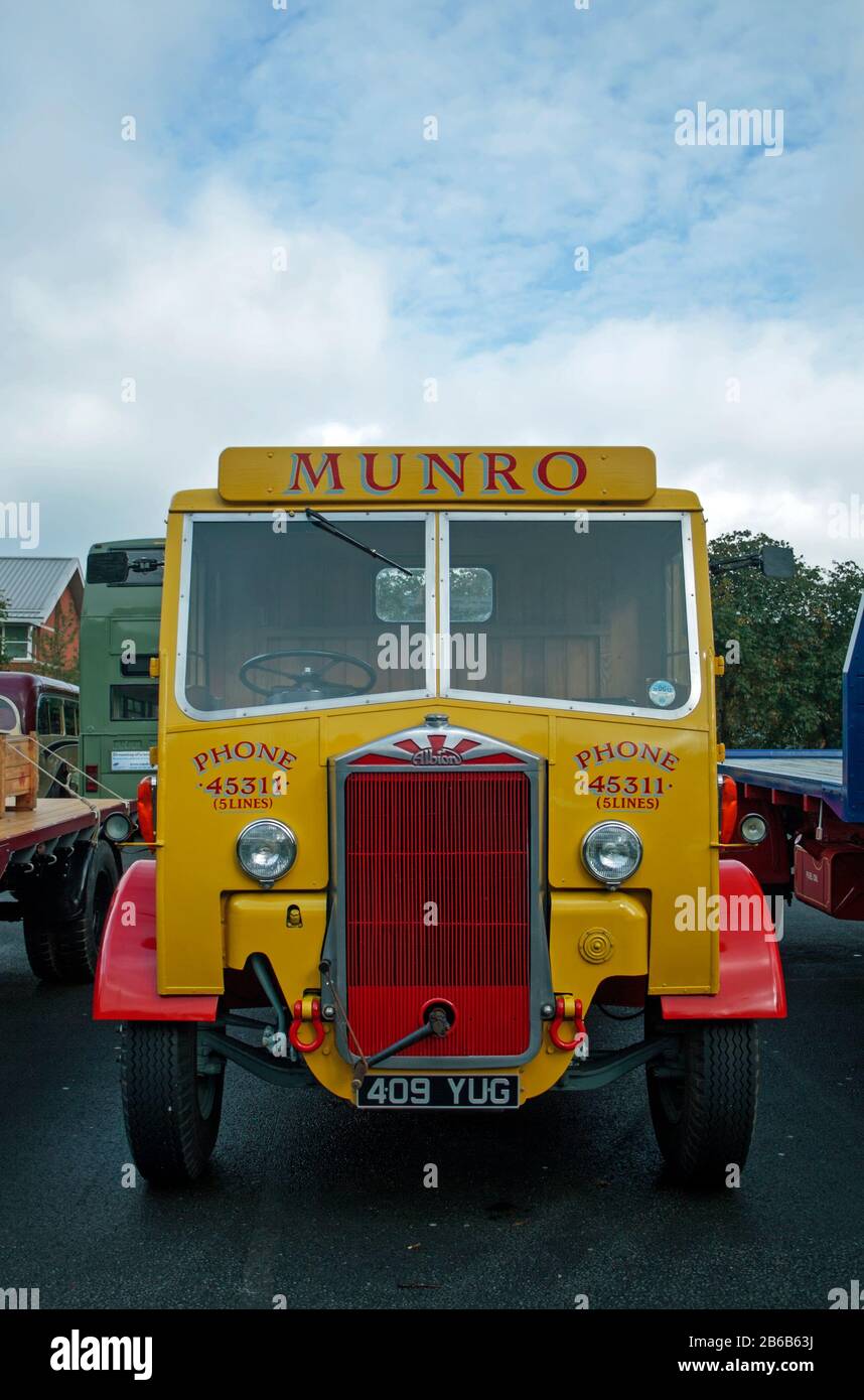 Albion lorry hi-res stock photography and images - Alamy