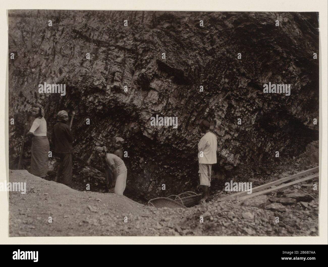 Colonial coal mining hi-res stock photography and images - Alamy