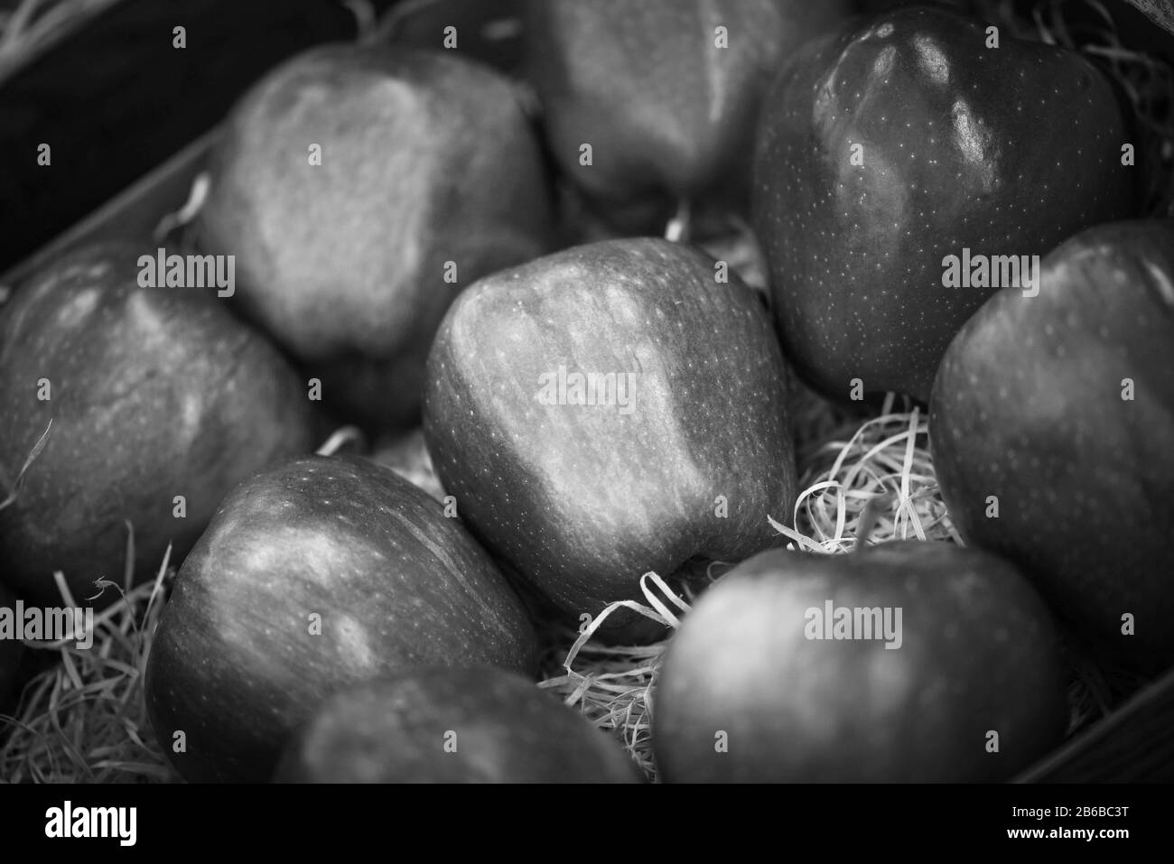 Red apples market Black and White Stock Photos & Images - Alamy