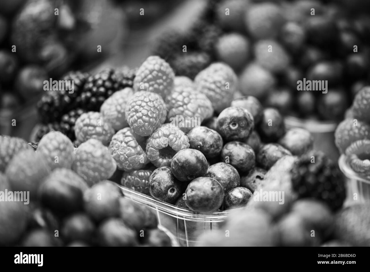 Mixed fruit and vegetables Black and White Stock Photos & Images - Alamy