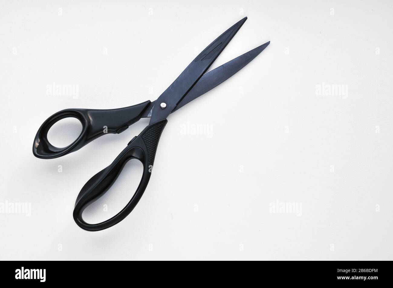 Professional scissors black handles hi-res stock photography and images ...
