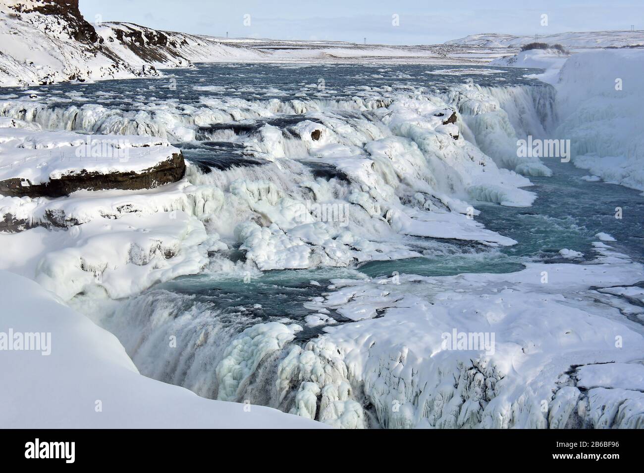 Frozen waterfalls iceland hi-res stock photography and images - Alamy