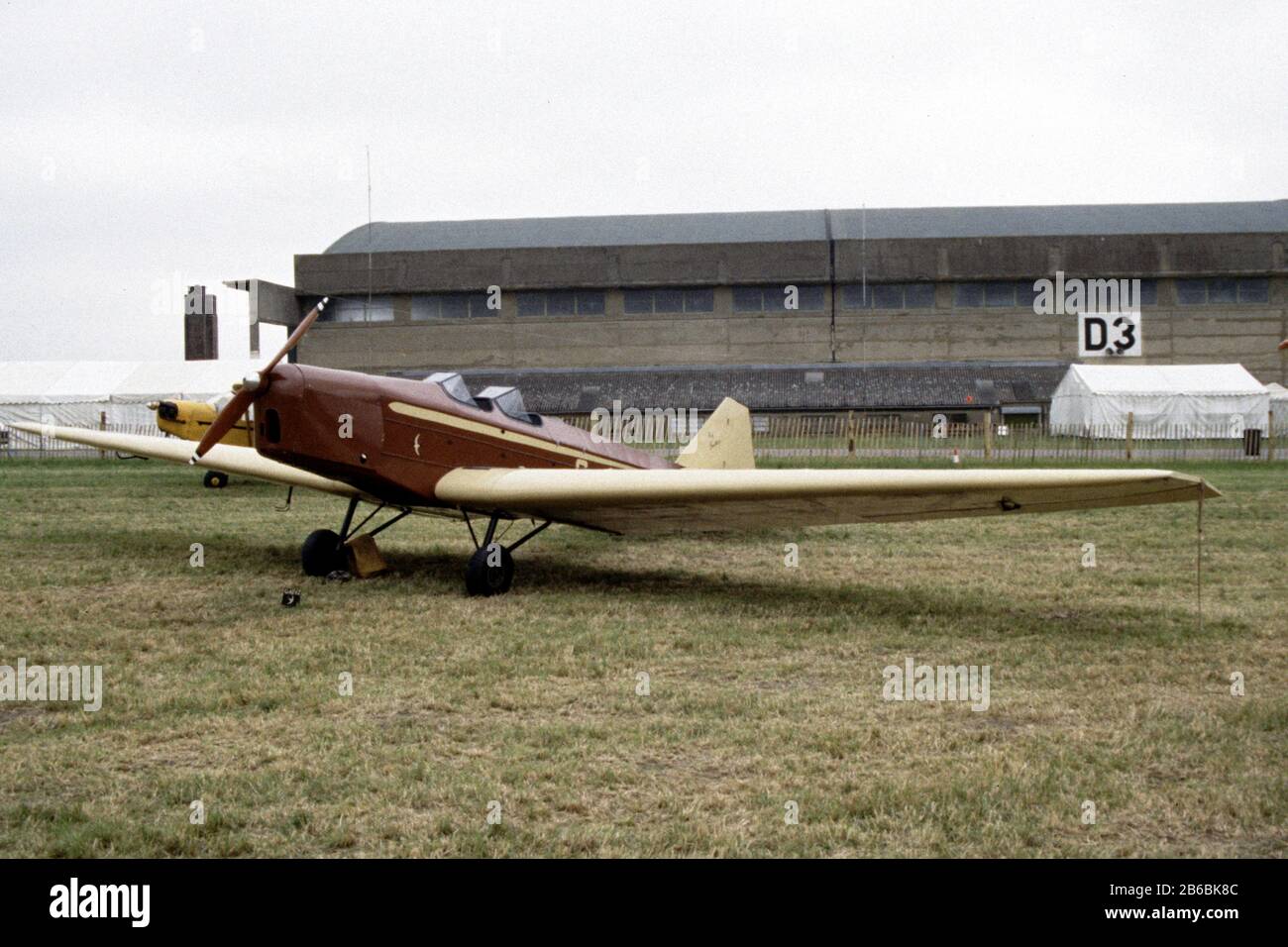 Wroughton airfield hi-res stock photography and images - Alamy