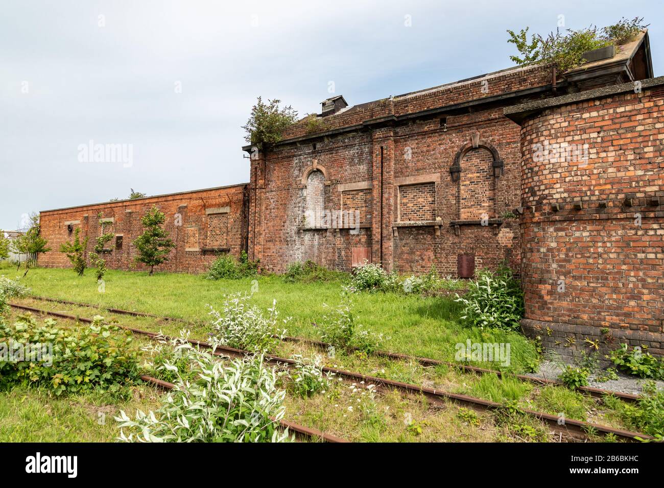 Birkenhead docks railway hi-res stock photography and images - Alamy