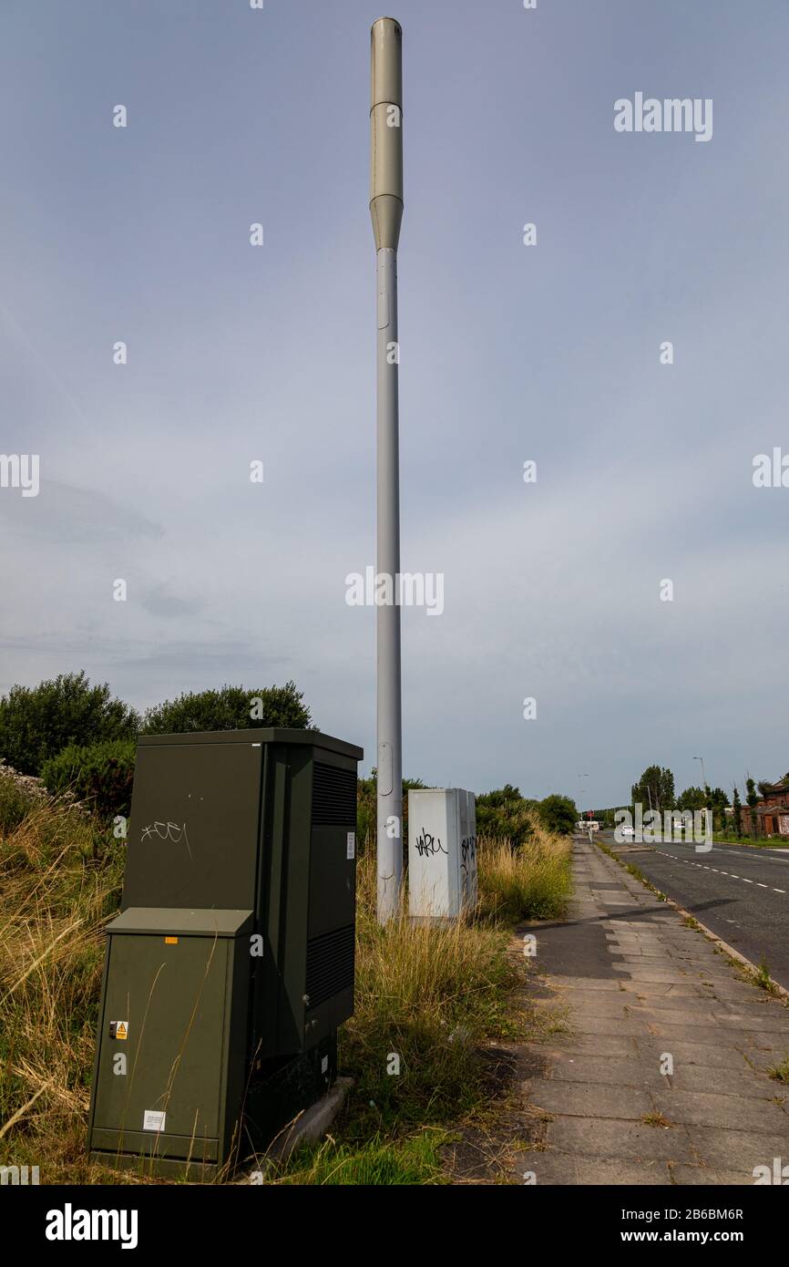 Vodafone mast hi-res stock photography and images - Alamy