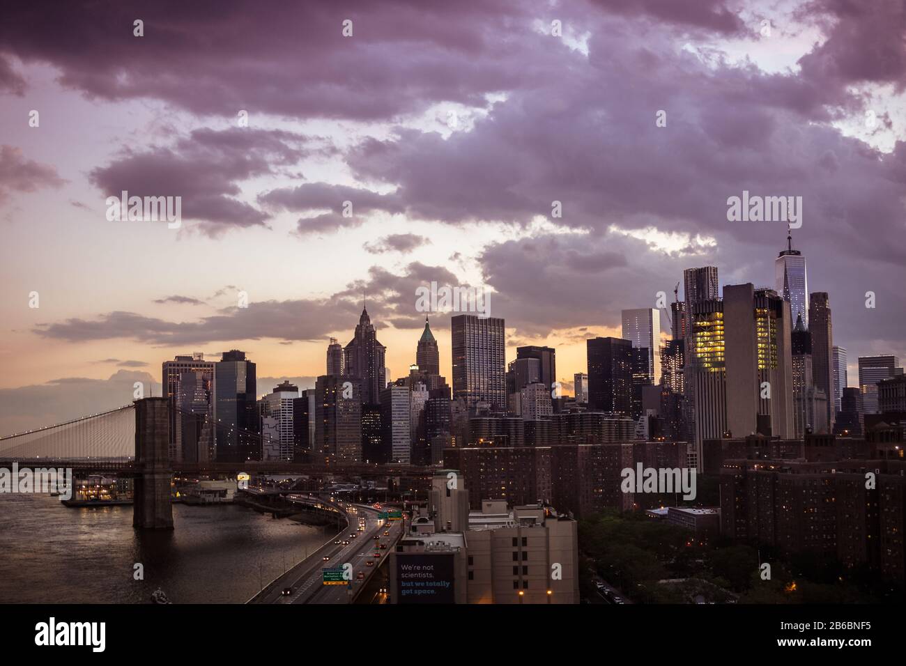 Bridge sunset vanilla sky hi-res stock photography and images - Alamy