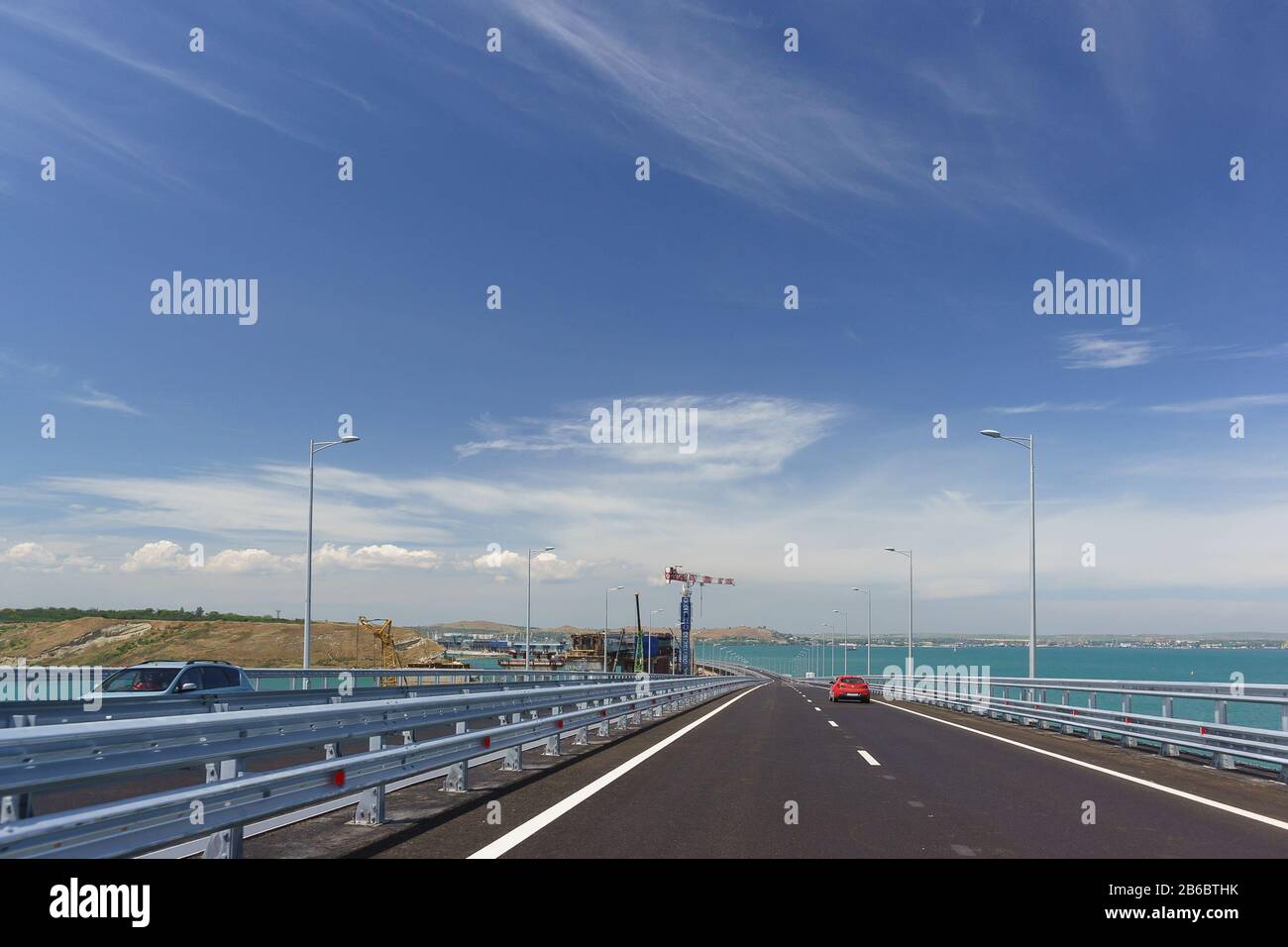 Kerch strait bridge construction hi-res stock photography and images ...