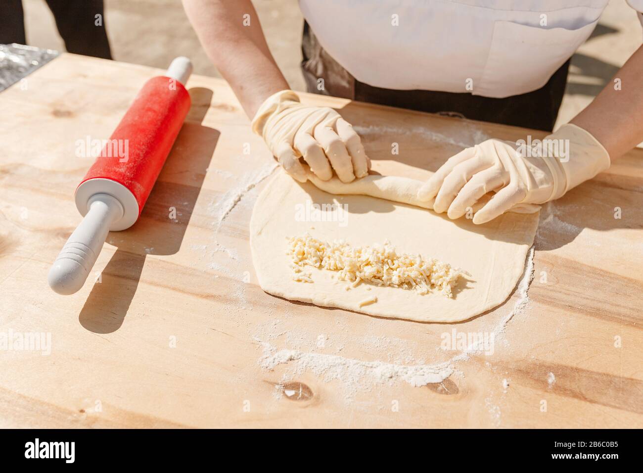 Woman chef hands hi-res stock photography and images - Alamy