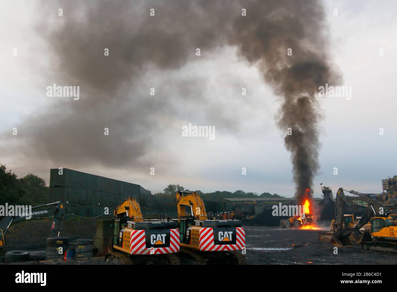 Plant fire accident hi-res stock photography and images - Alamy