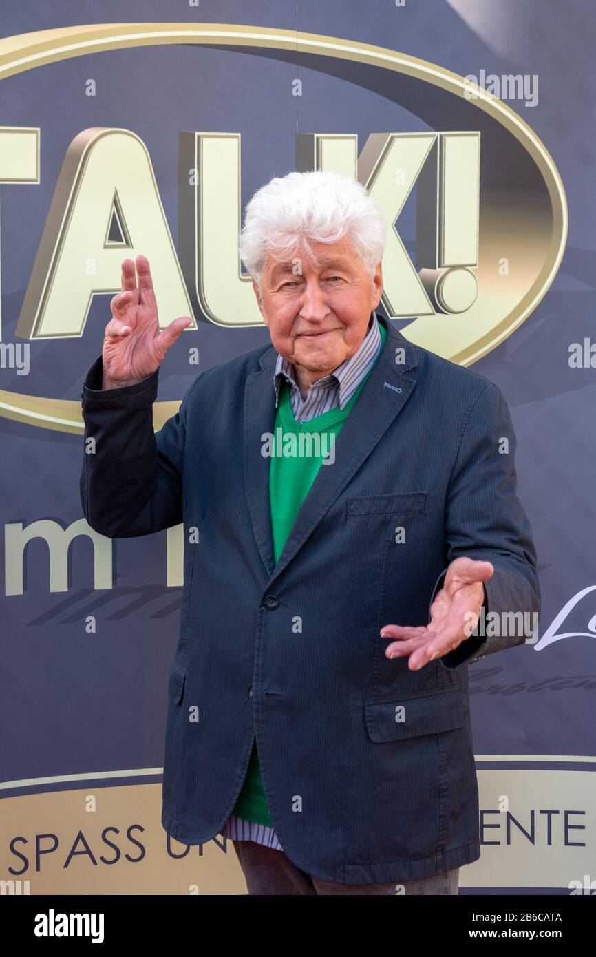 Volker bohnet schauspieler diie brucke hi-res stock photography and ...