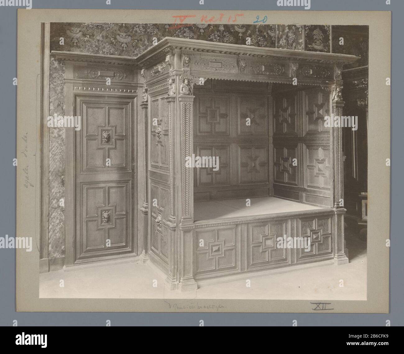 Carbon 14 dating hi-res stock photography and images - Alamy