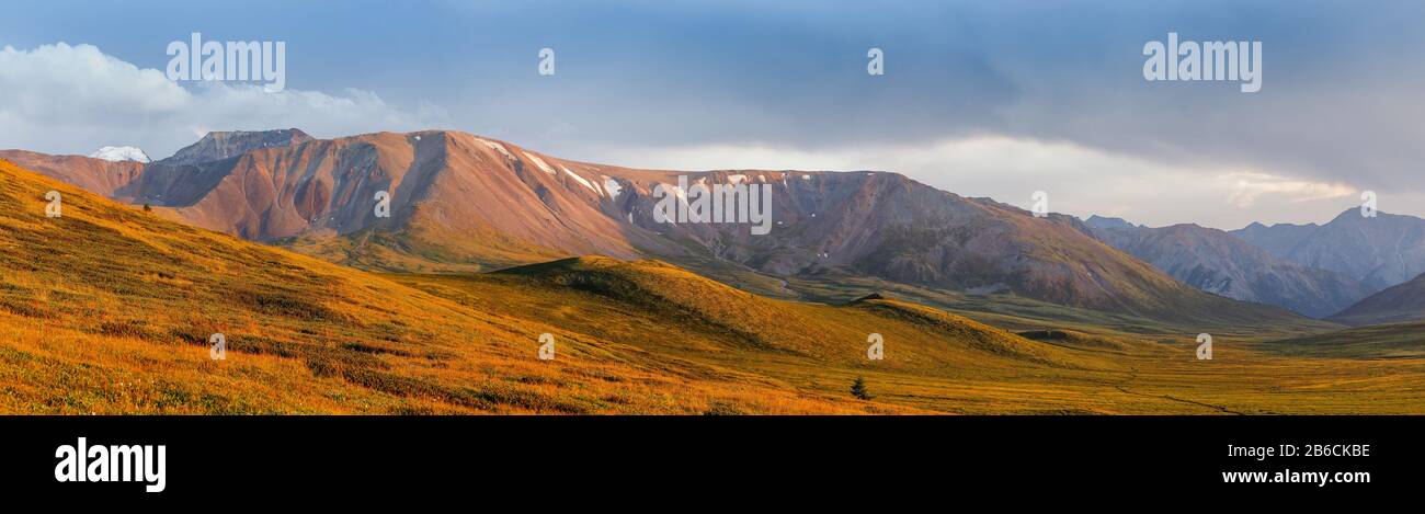alpine plateau at sunset Stock Photo - Alamy
