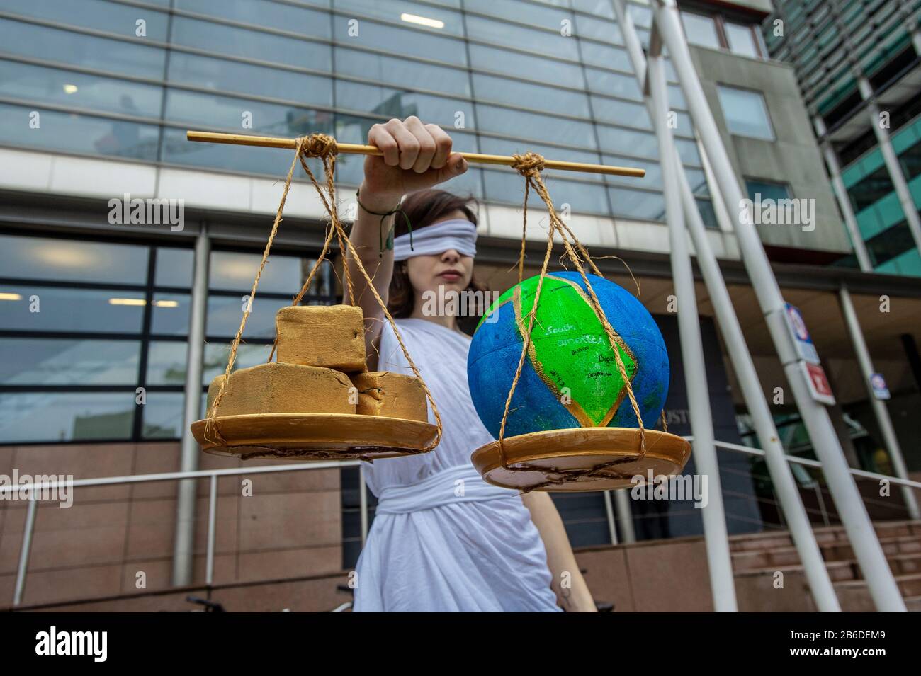 Sandra shells hi-res stock photography and images - Alamy