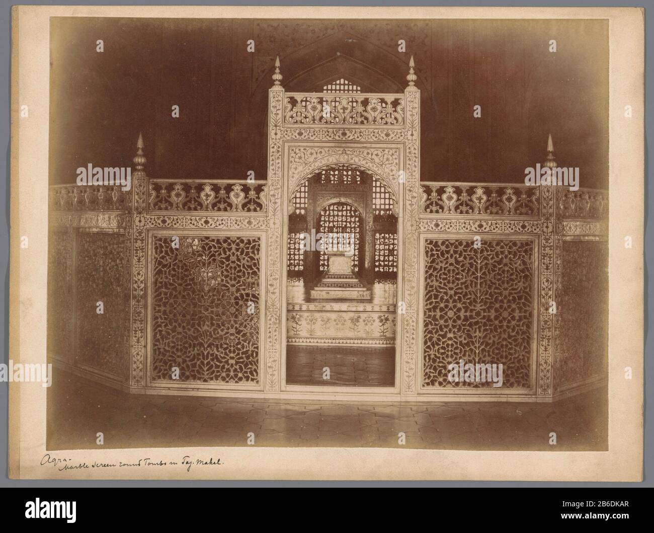 Marble screen hi-res stock photography and images - Alamy