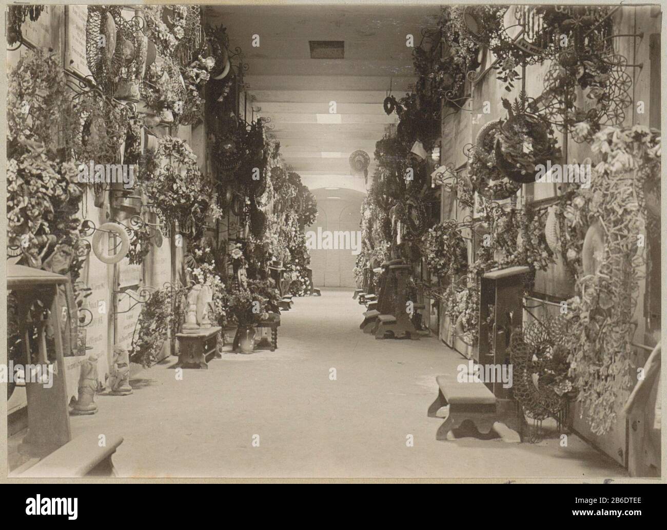 Prie dieux hi-res stock photography and images - Alamy