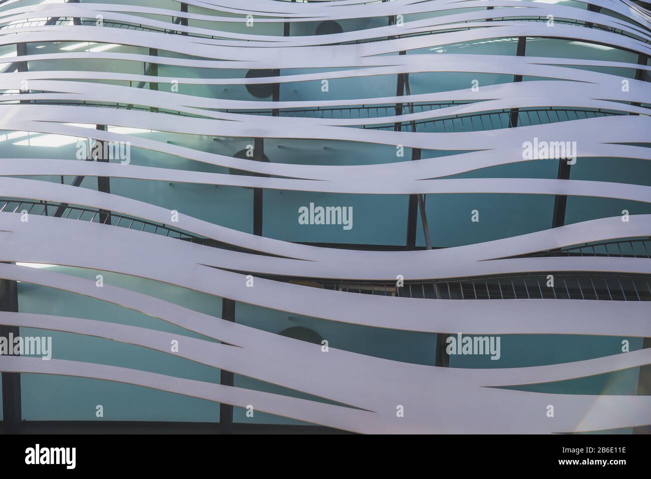 Skyscraper windows pattern hi-res stock photography and images - Alamy