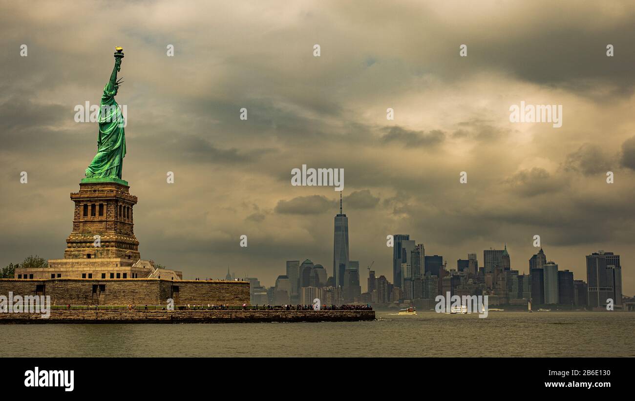 Statue of liberty as lighthouse hi-res stock photography and images - Alamy