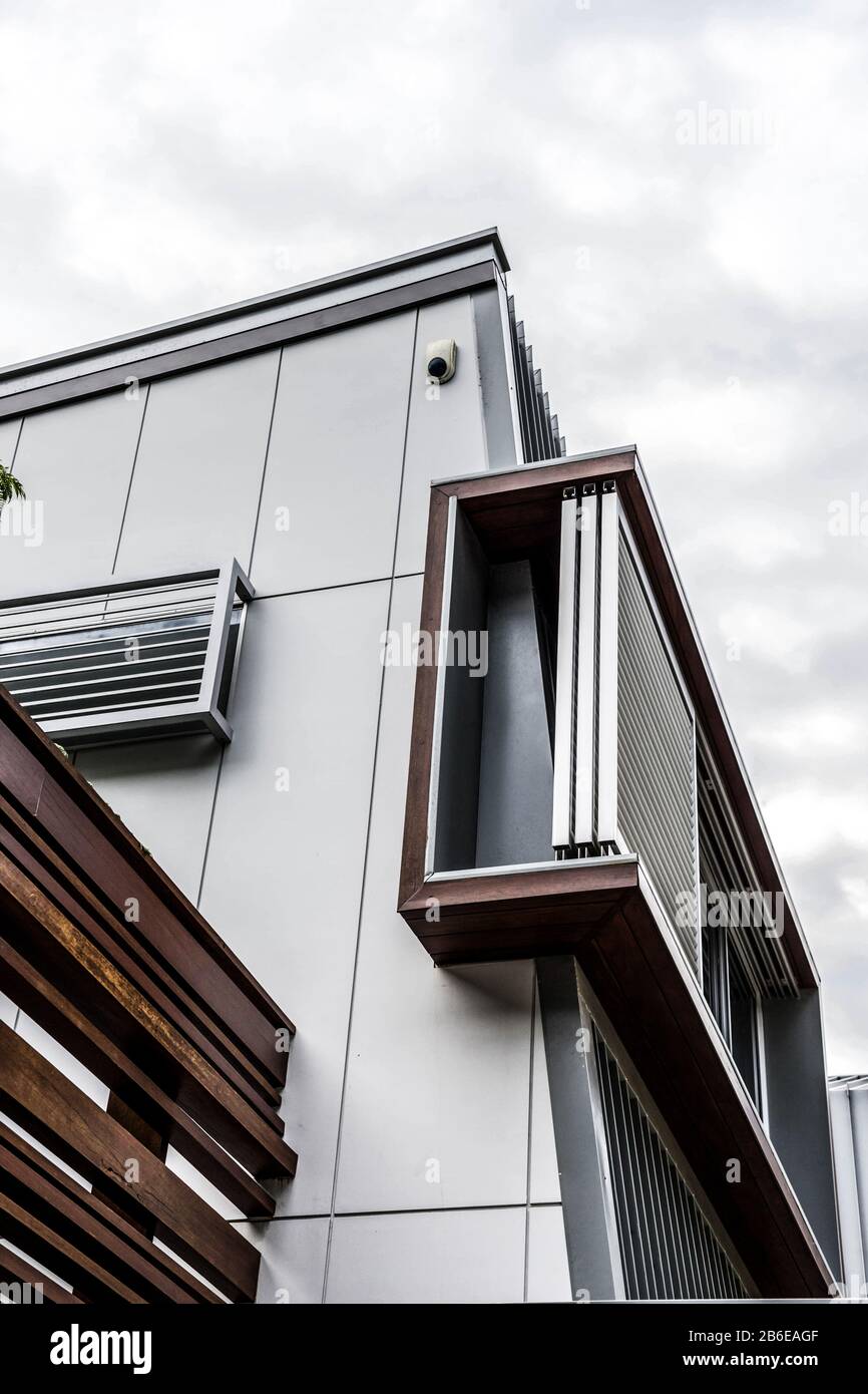Modern window architecture Stock Photo - Alamy