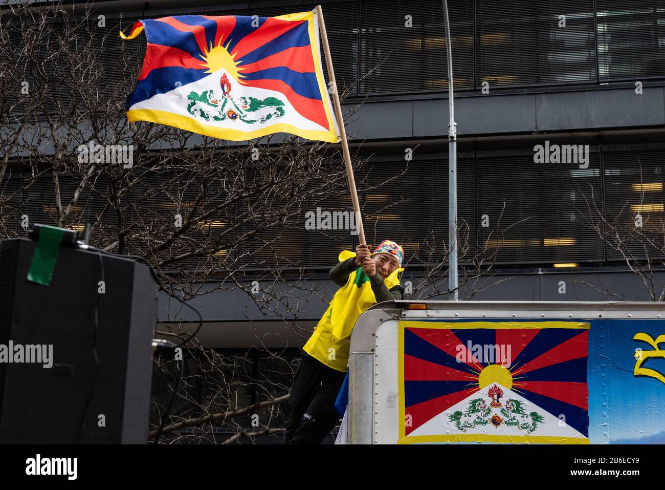 Tibetans commemorate the 1959 Tibetan Uprising against the invasion of ...