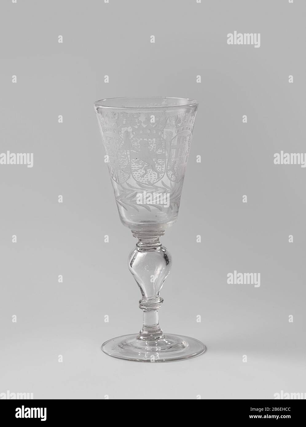 Goblet with the weapons of the Seven United Provinces Bokaal met licht ...