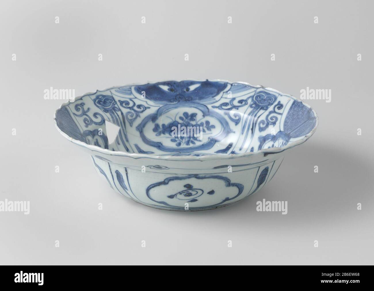 Board of VOC ship the "White Lion" Bord uit V.O.C.-schip de 'Witte ...