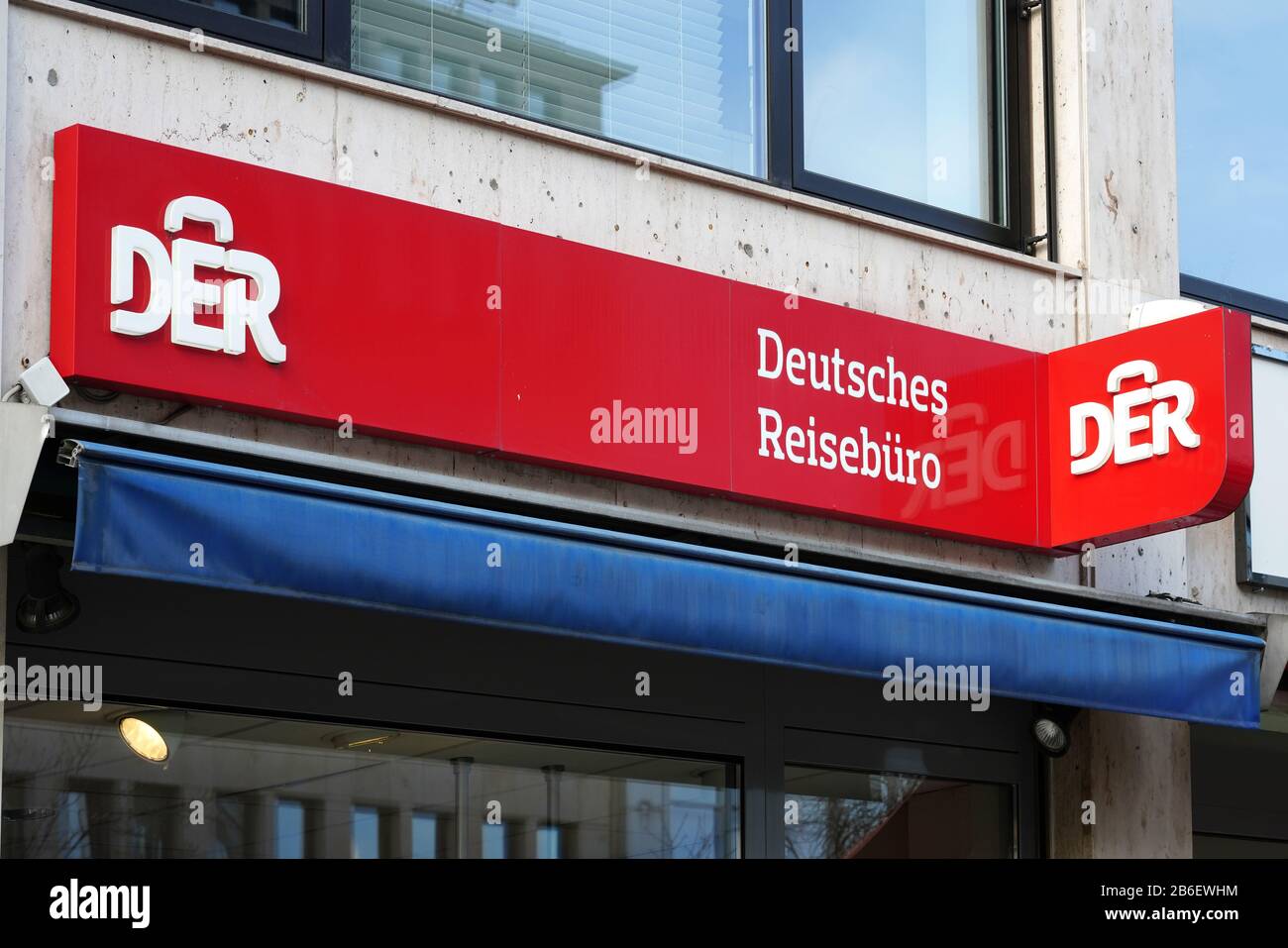 Frankfurt,Germany, 03/01/2020: German travel agency (DER), company of ...