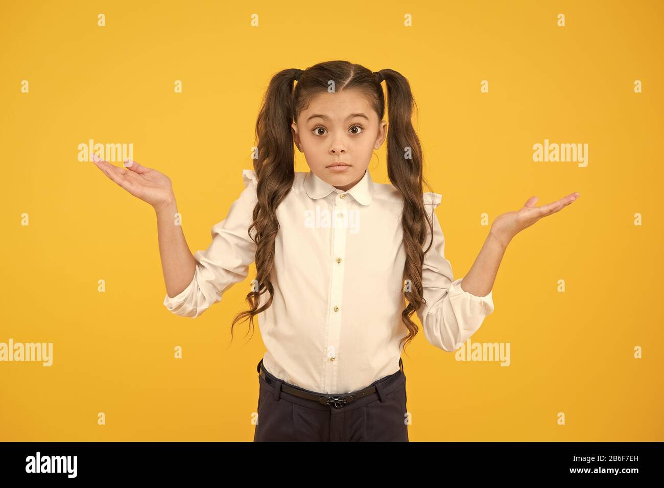 Puzzled pupil hi-res stock photography and images - Alamy