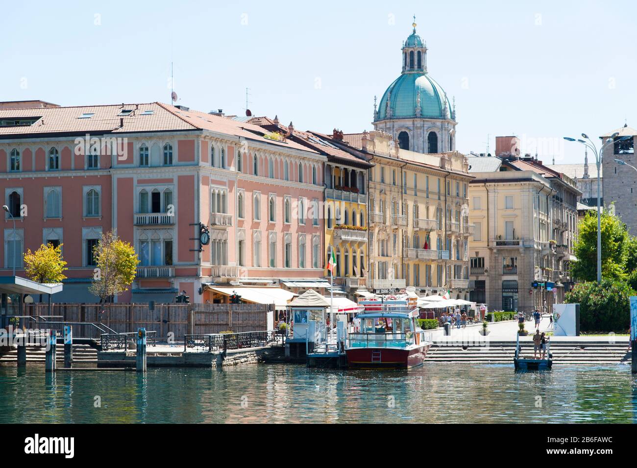 Buildings alongside Lake Como at Piazza Cavour, Como, Lombardy, Italy ...