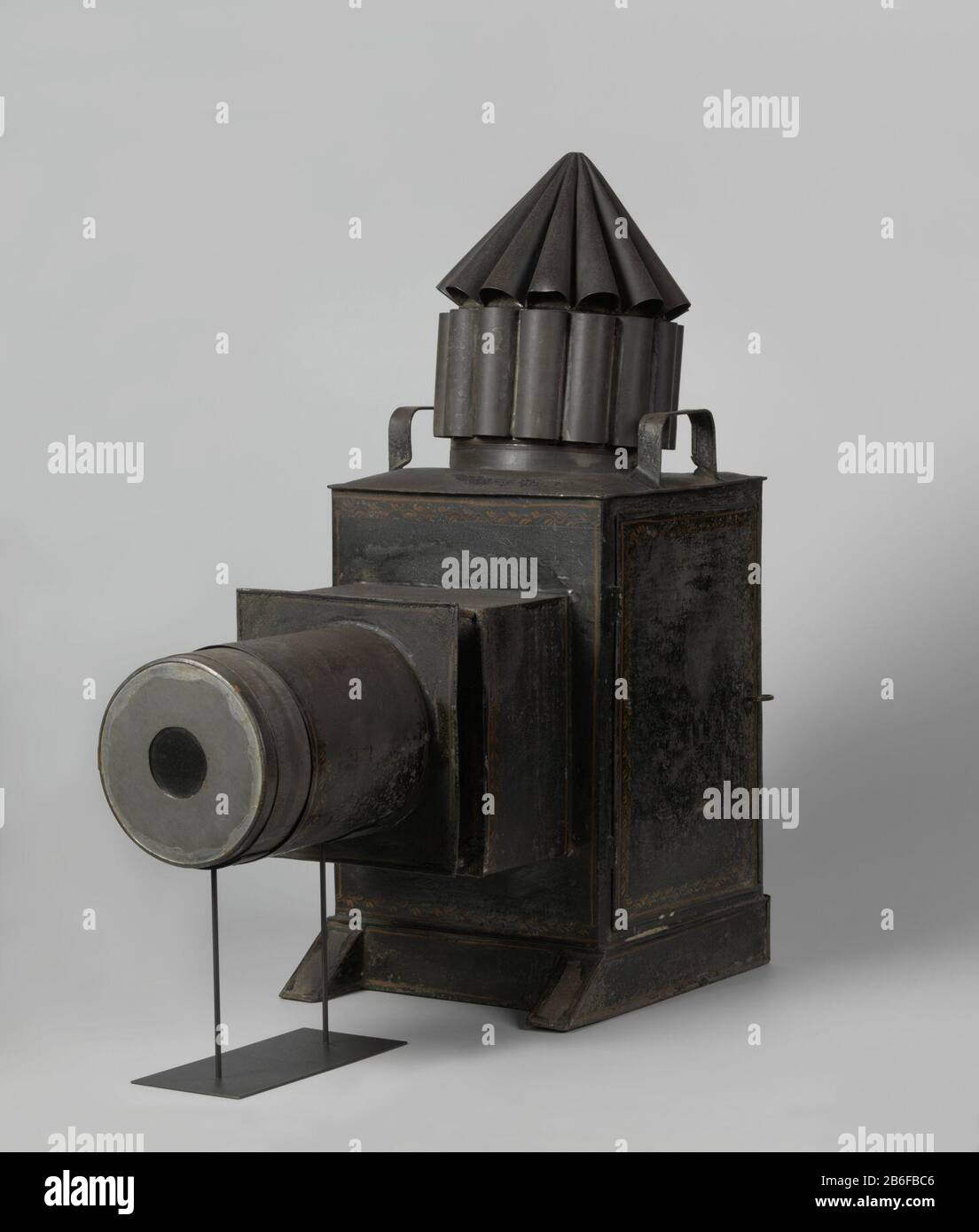 Part 3 magic lanterns hi-res stock photography and images - Alamy