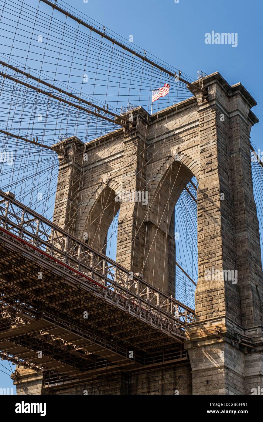 Different angles of the Brooklyn bridge Stock Photo - Alamy