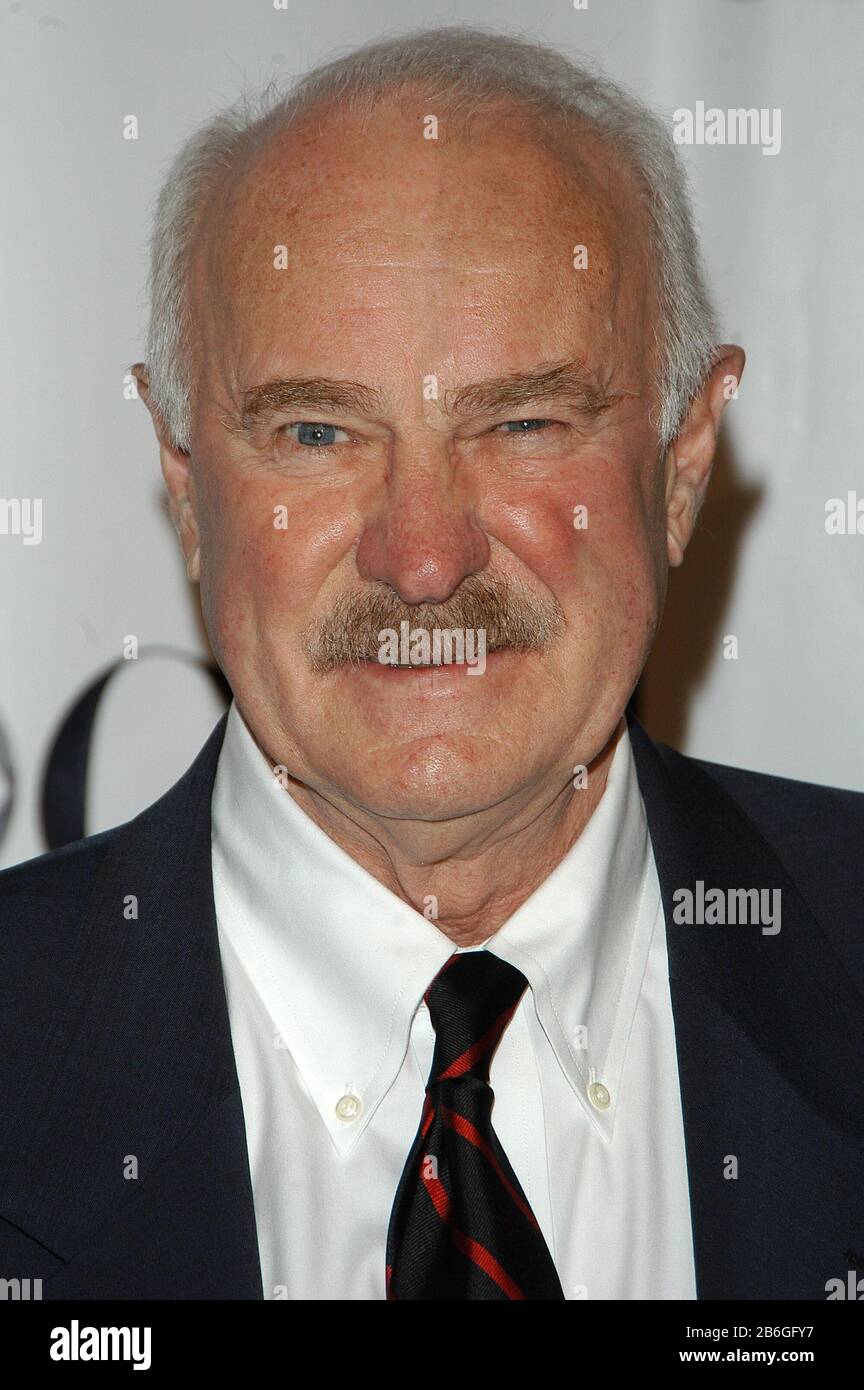 Dabney Coleman at the CBS, Paramount, UPN, Showtime and King World 2006 ...