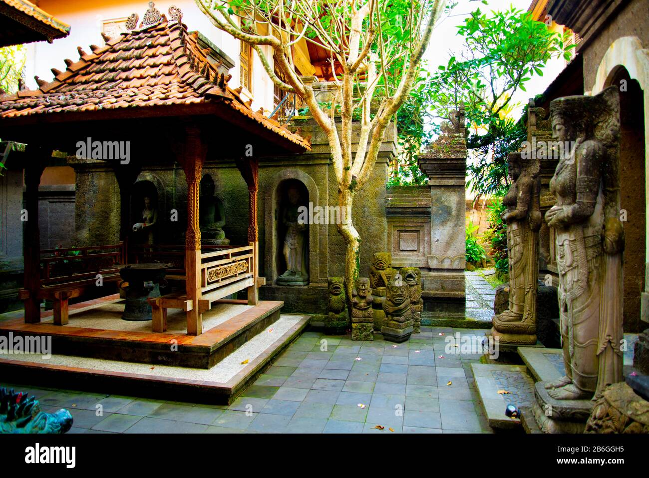 Traditional Balinese Decorative Architecture - Indonesia Stock Photo ...