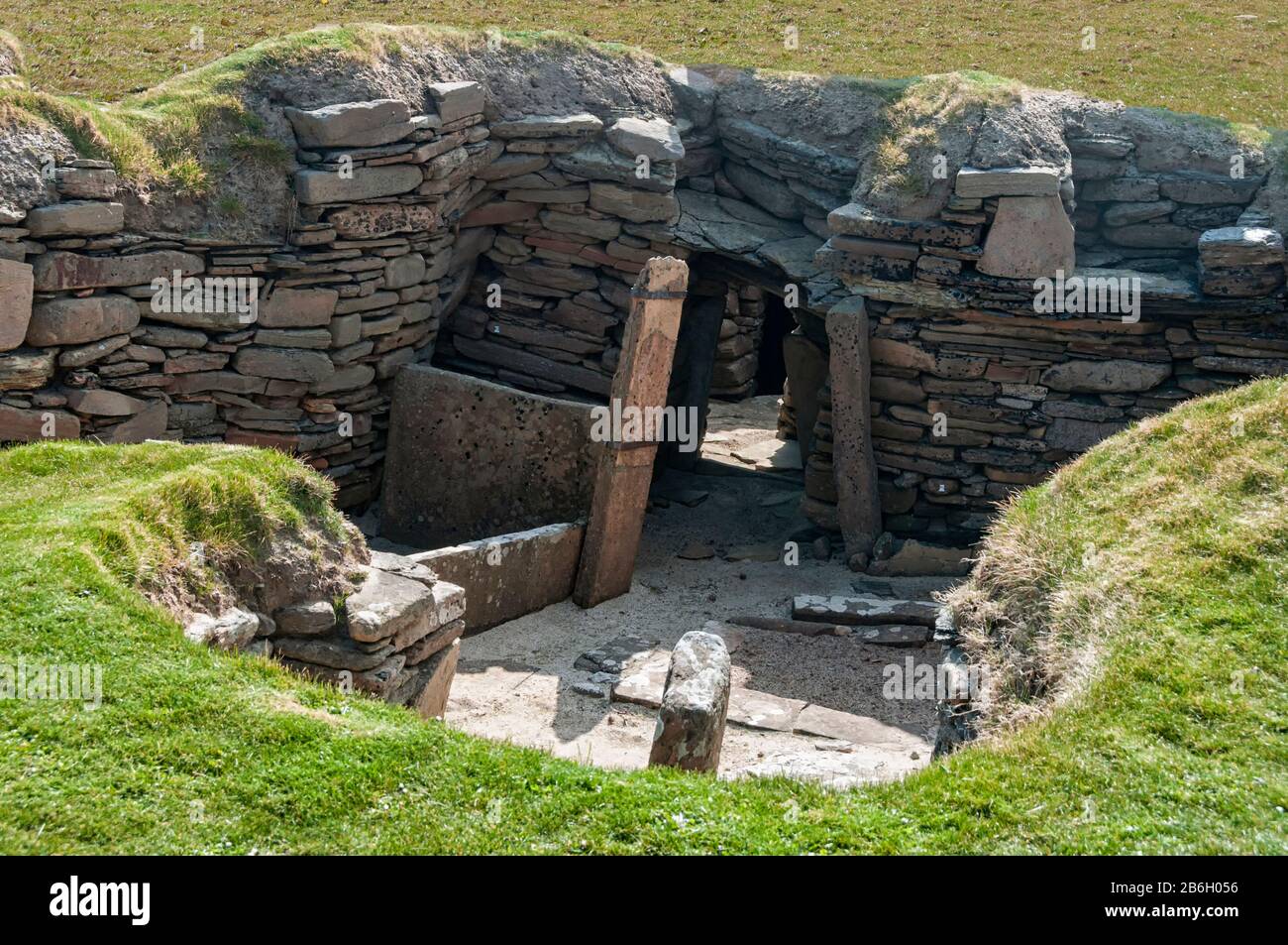 Ruins at Bay of Skaill, the location of the famous Neolithic settlement ...