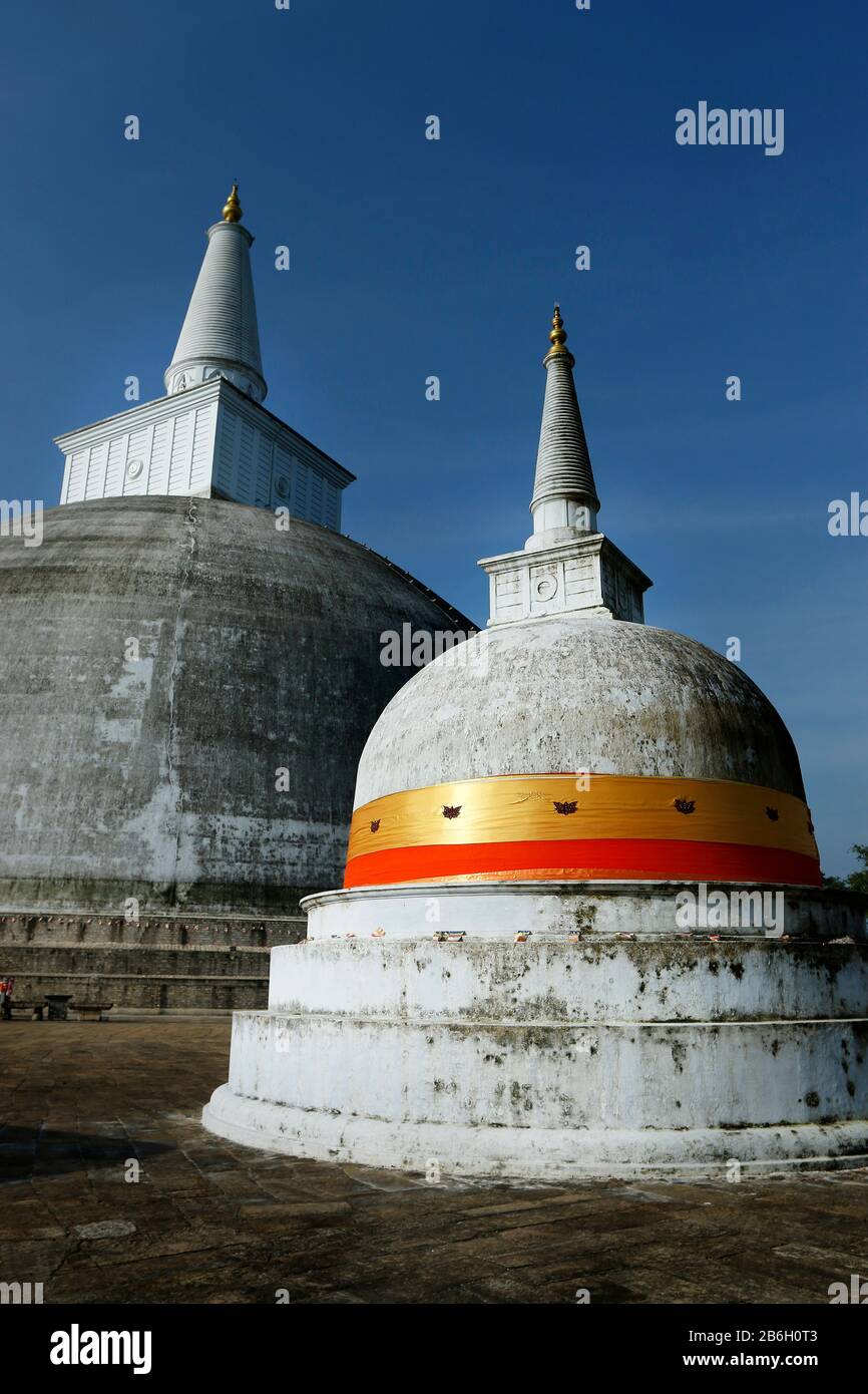 Ruwanwelisaya History