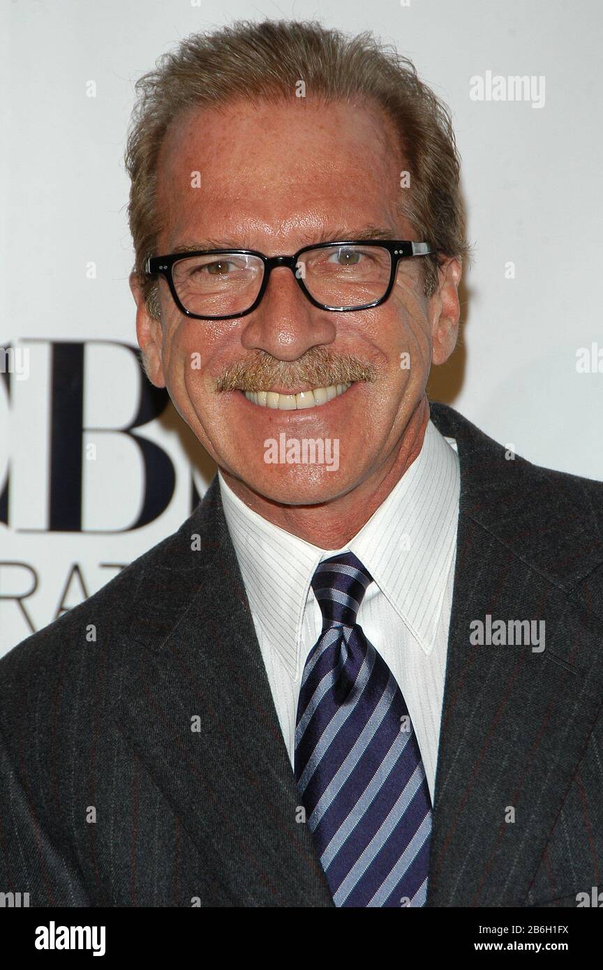 Pat Jolly's Instagram, Twitter & Facebook on IDCrawl