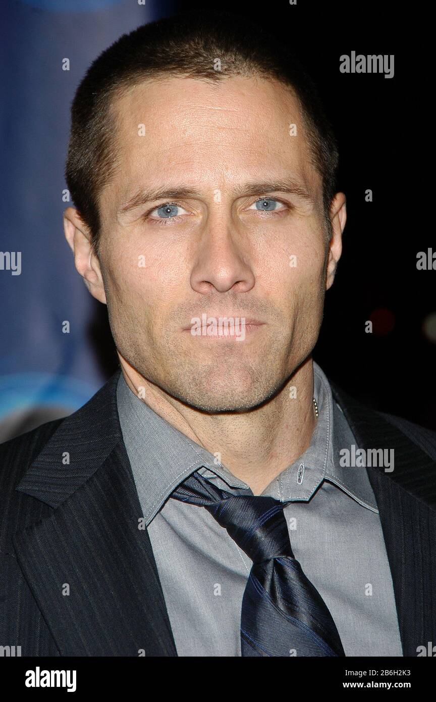 Rob estes hi-res stock photography and images - Alamy