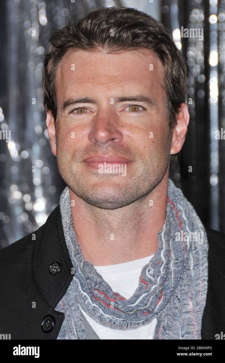 Scott Foley at the Los Angeles Premiere of "Unknown" held at the ...