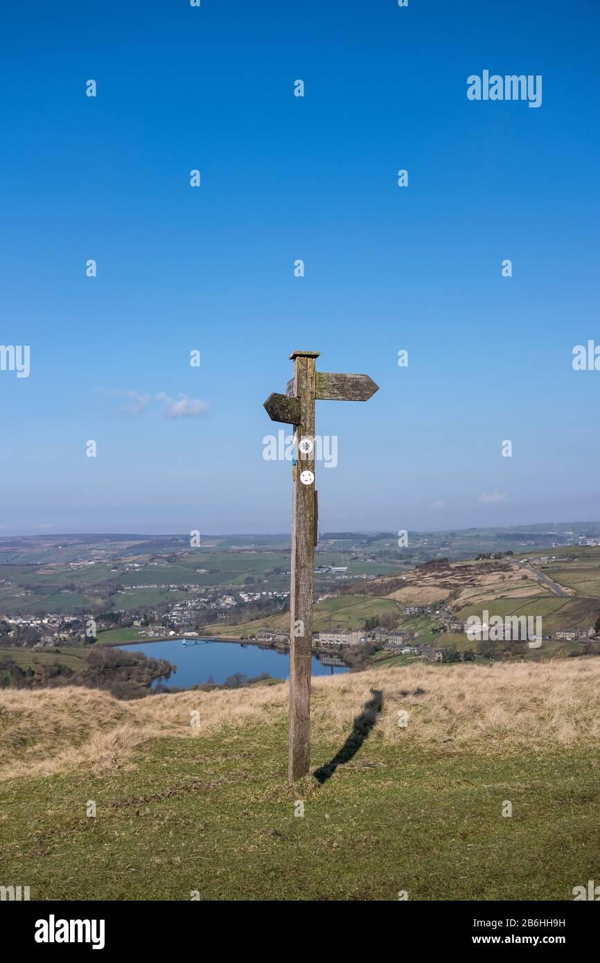 Leeming Reservoir High Resolution Stock Photography and Images - Alamy
