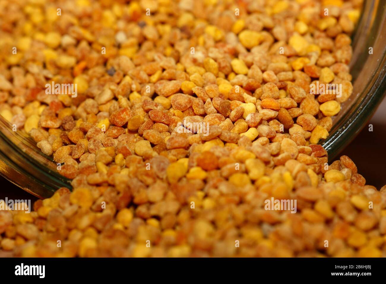 Pollen in glass hi-res stock photography and images - Alamy