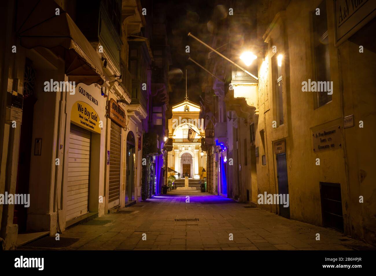 Beautiful street light at night in Valletta, Malta Stock Photo - Alamy