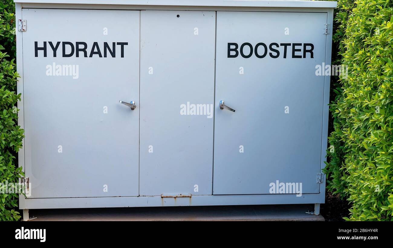 Fire hydrant booster cabinet hi-res stock photography and images - Alamy